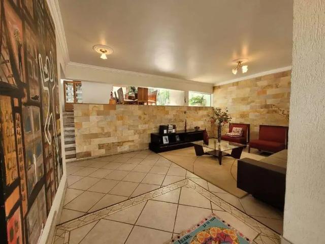 Casa / Sobrado para Venda em Belo Horizonte/MG São João Batista 3 Quartos