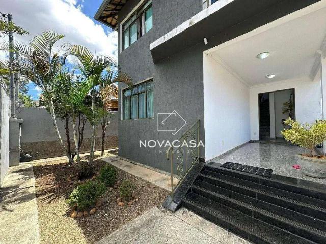 Casa / Sobrado para Venda em Belo Horizonte/MG São João Batista 4 Quartos