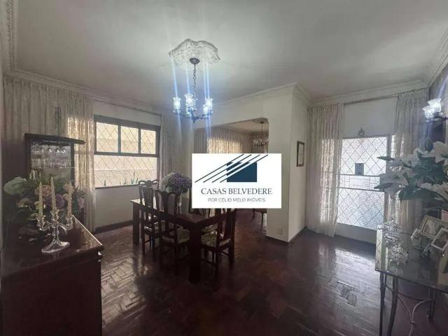Casa / Sobrado para Venda em Belo Horizonte/MG São Lucas 4 Quartos