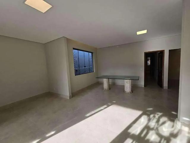 Casa / Sobrado para Venda em Belo Horizonte/MG São Lucas 3 Quartos