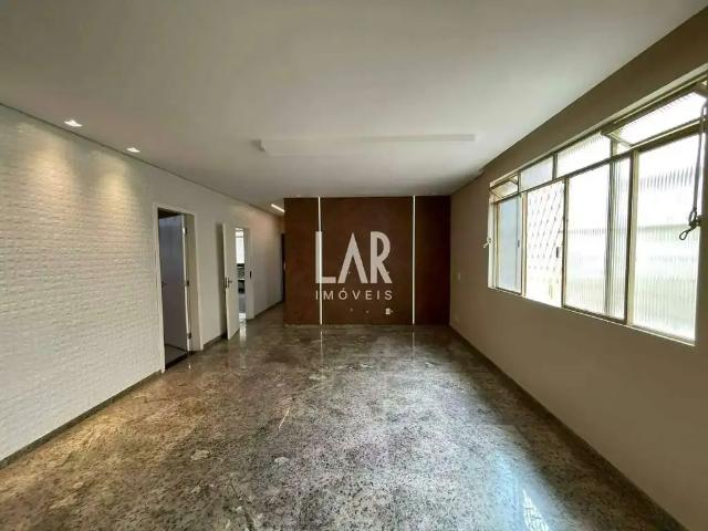 Casa / Sobrado para Venda em Belo Horizonte/MG São Luiz 3 Quartos