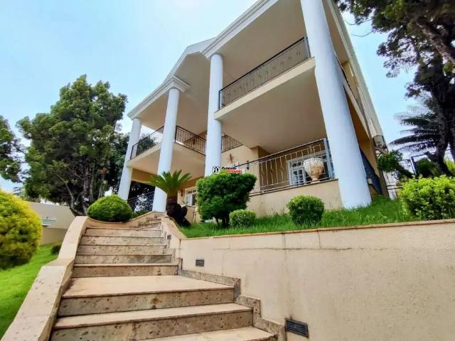 Casa / Sobrado para Venda em Belo Horizonte/MG São Luiz 4 Quartos