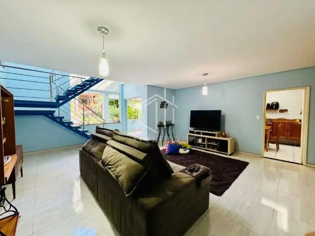 Casa / Sobrado para Venda em Belo Horizonte/MG São Luiz 4 Quartos