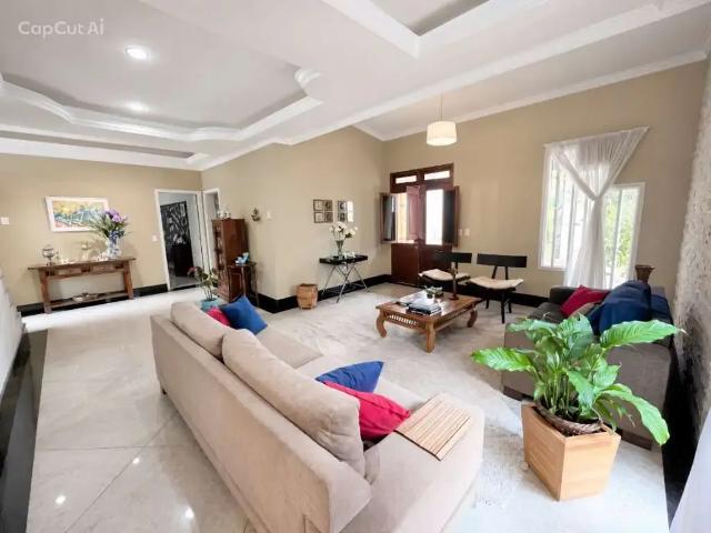 Casa / Sobrado para Venda em Belo Horizonte/MG São Luiz 5 Quartos