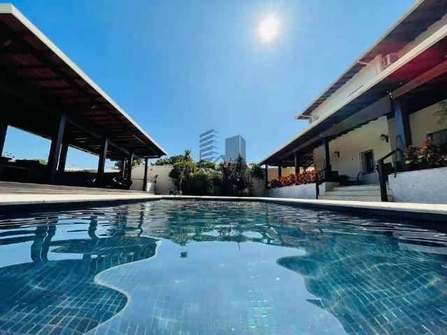 Casa / Sobrado para Venda em Belo Horizonte/MG São Luiz 6 Quartos