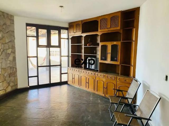 Casa / Sobrado para Venda em Belo Horizonte/MG São Luiz 6 Quartos