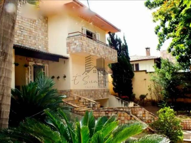 Casa / Sobrado para Venda em Belo Horizonte/MG São Luiz 6 Quartos