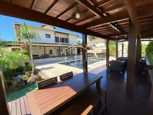 Casa / Sobrado para Venda em Belo Horizonte/MG São Luiz 6 Quartos