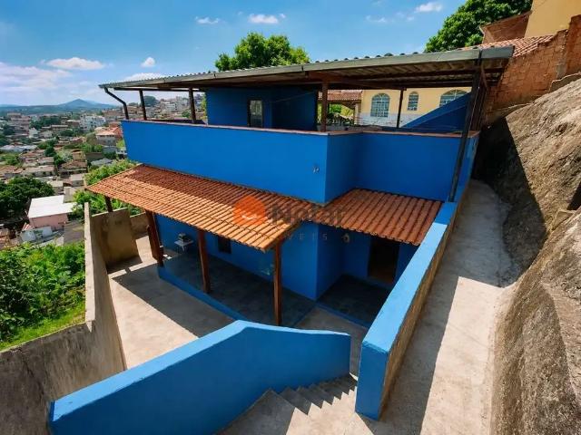 Casa / Sobrado para Venda em Belo Horizonte/MG São Marcos 2 Quartos