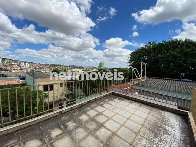 Casa / Sobrado para Venda em Belo Horizonte/MG São Paulo 4 Quartos