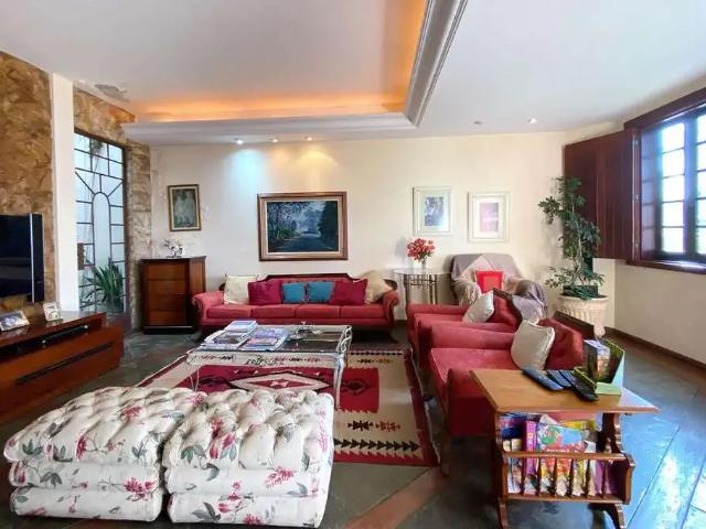 Casa / Sobrado para Venda em Belo Horizonte/MG São Pedro 5 Quartos