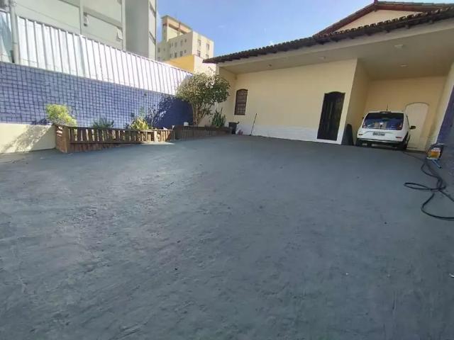 Casa / Sobrado para Venda em Belo Horizonte/MG Sagrada Família 4 Quartos