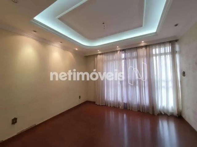 Casa / Sobrado para Venda em Belo Horizonte/MG Sagrada Família 4 Quartos