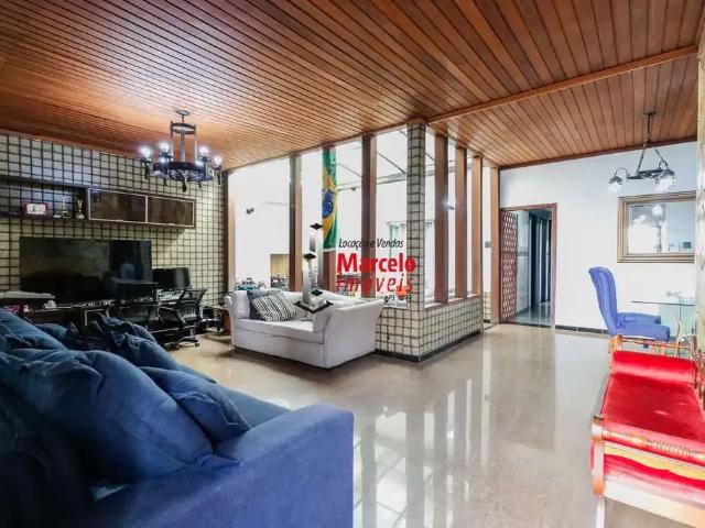 Casa / Sobrado para Venda em Belo Horizonte/MG Sagrada Família 4 Quartos
