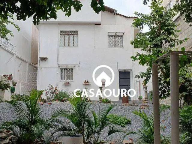 Casa / Sobrado para Venda em Belo Horizonte/MG Sagrada Família 4 Quartos