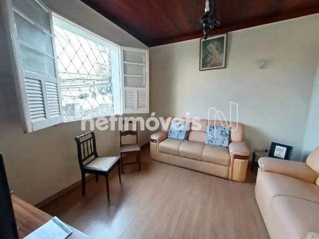 Casa / Sobrado para Venda em Belo Horizonte/MG Sagrada Família 4 Quartos