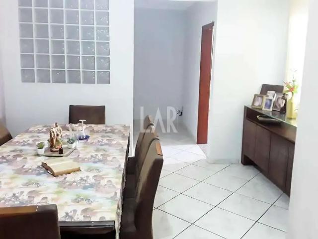 Casa / Sobrado para Venda em Belo Horizonte/MG Sagrada Família 7 Quartos