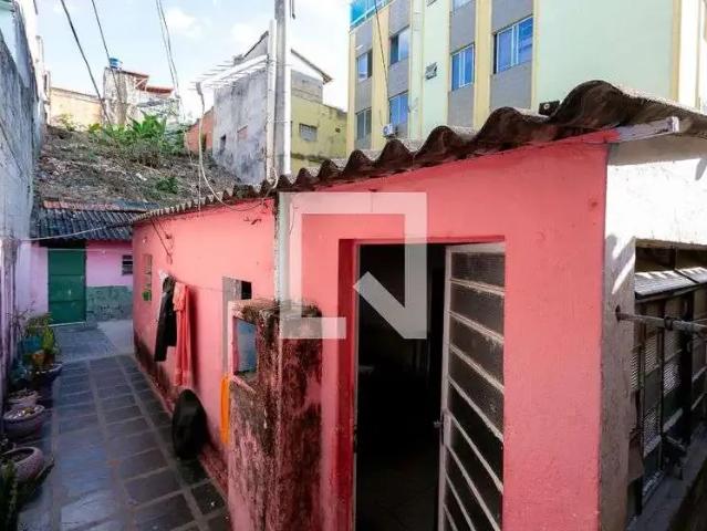 Casa / Sobrado para Venda em Belo Horizonte/MG Sagrada Família 1 Quartos