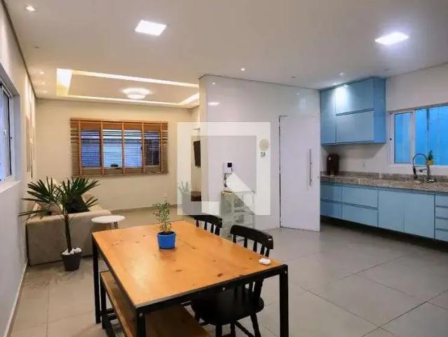 Casa / Sobrado para Venda em Belo Horizonte/MG Sagrada Família 2 Quartos