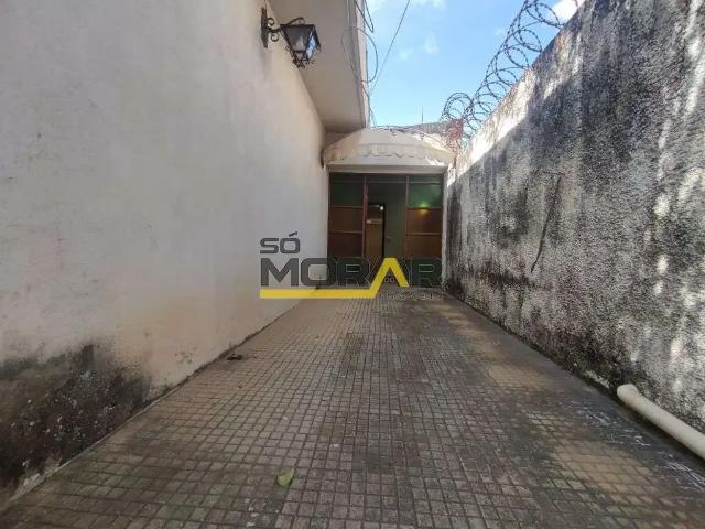 Casa / Sobrado para Venda em Belo Horizonte/MG Sagrada Família 3 Quartos
