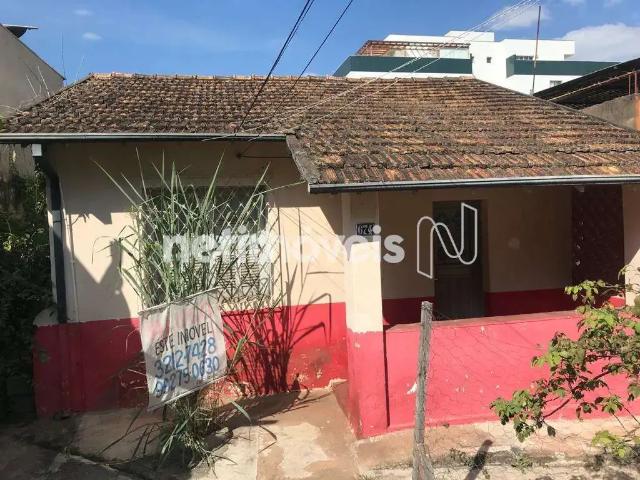 Casa / Sobrado para Venda em Belo Horizonte/MG Sagrada Família 3 Quartos