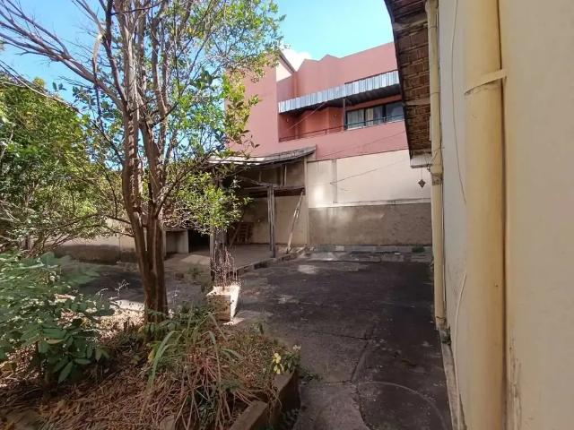 Casa / Sobrado para Venda em Belo Horizonte/MG Sagrada Família 3 Quartos