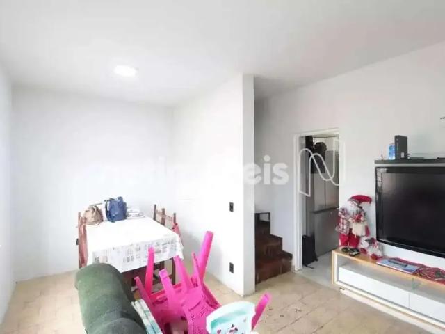 Casa / Sobrado para Venda em Belo Horizonte/MG Santa Mônica 4 Quartos