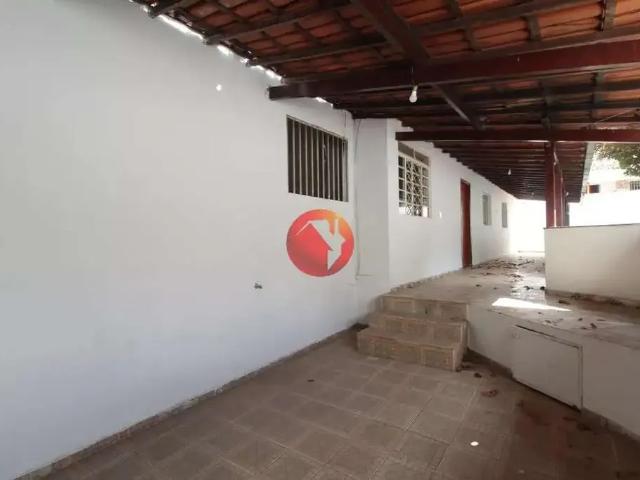 Casa / Sobrado para Venda em Belo Horizonte/MG Santa Mônica 4 Quartos