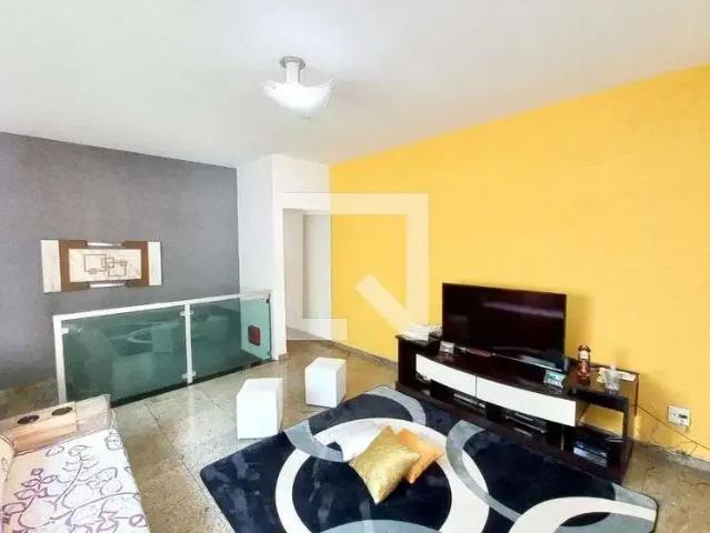 Casa / Sobrado para Venda em Belo Horizonte/MG Santa Mônica 4 Quartos