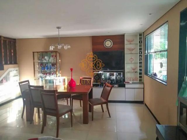 Casa / Sobrado para Venda em Belo Horizonte/MG Santa Mônica 4 Quartos