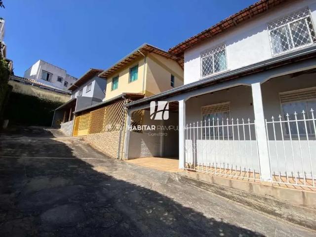 Casa / Sobrado para Venda em Belo Horizonte/MG Santa Mônica 4 Quartos