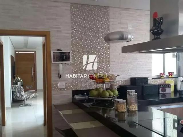 Casa / Sobrado para Venda em Belo Horizonte/MG Santa Mônica 4 Quartos