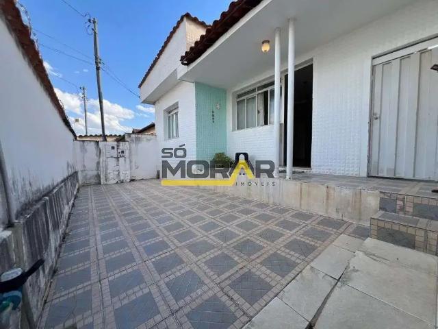 Casa / Sobrado para Venda em Belo Horizonte/MG Santa Mônica 4 Quartos