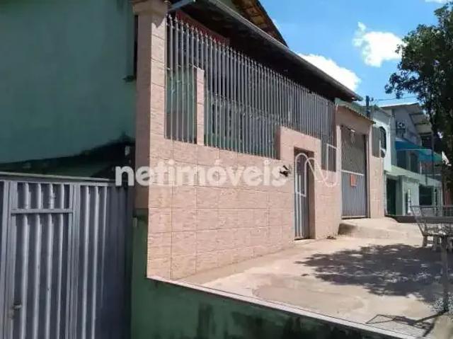 Casa / Sobrado para Venda em Belo Horizonte/MG Santa Mônica 8 Quartos