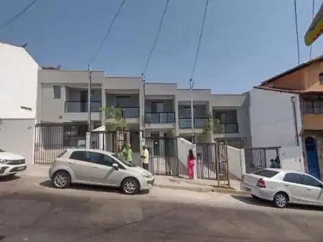 Casa / Sobrado para Venda em Belo Horizonte/MG Santa Mônica 2 Quartos