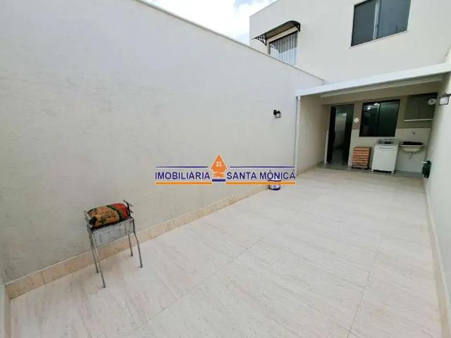 Casa / Sobrado para Venda em Belo Horizonte/MG Santa Mônica 2 Quartos