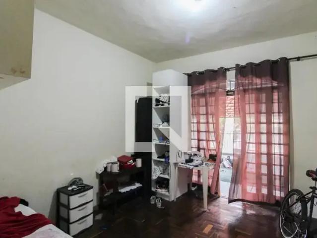 Casa / Sobrado para Venda em Belo Horizonte/MG Santa Mônica 2 Quartos