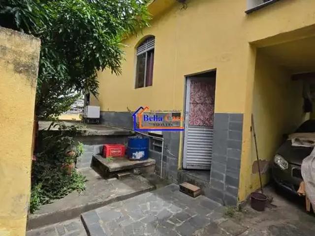 Casa / Sobrado para Venda em Belo Horizonte/MG Santa Mônica 2 Quartos