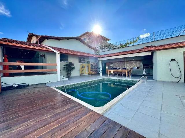 Casa / Sobrado para Venda em Belo Horizonte/MG Santa Mônica 3 Quartos