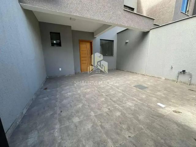 Casa / Sobrado para Venda em Belo Horizonte/MG Santa Mônica 3 Quartos