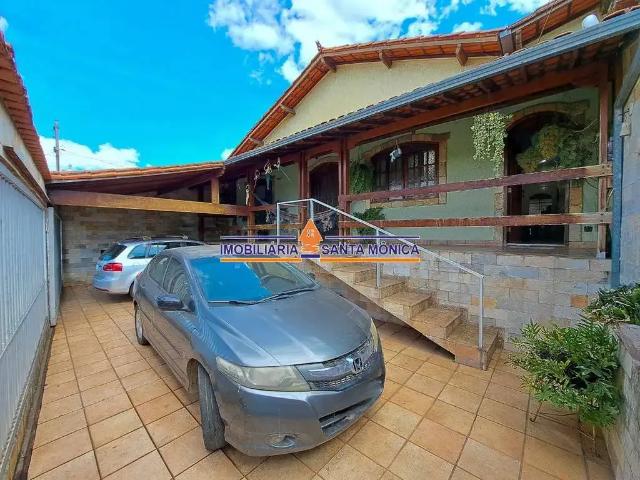 Casa / Sobrado para Venda em Belo Horizonte/MG Santa Mônica 3 Quartos