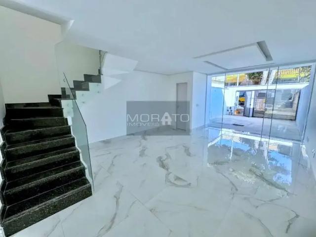 Casa / Sobrado para Venda em Belo Horizonte/MG Santa Mônica 3 Quartos