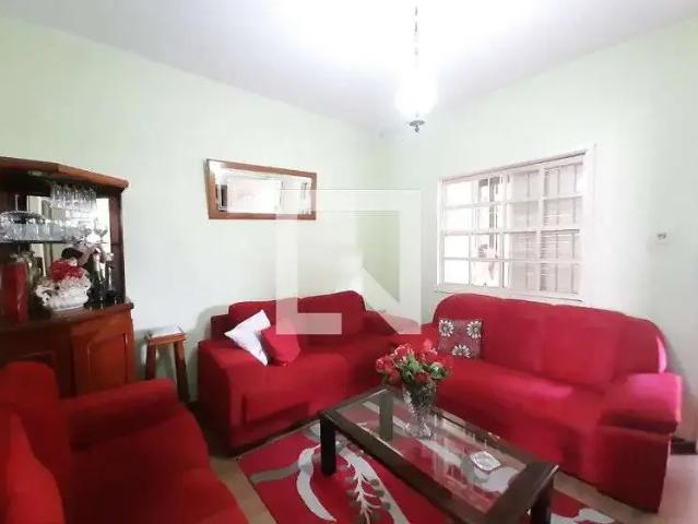 Casa / Sobrado para Venda em Belo Horizonte/MG Santa Mônica 3 Quartos