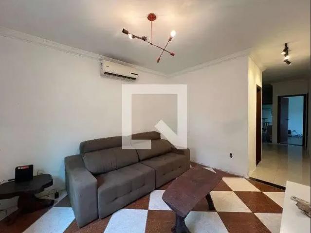 Casa / Sobrado para Venda em Belo Horizonte/MG Santa Mônica 3 Quartos
