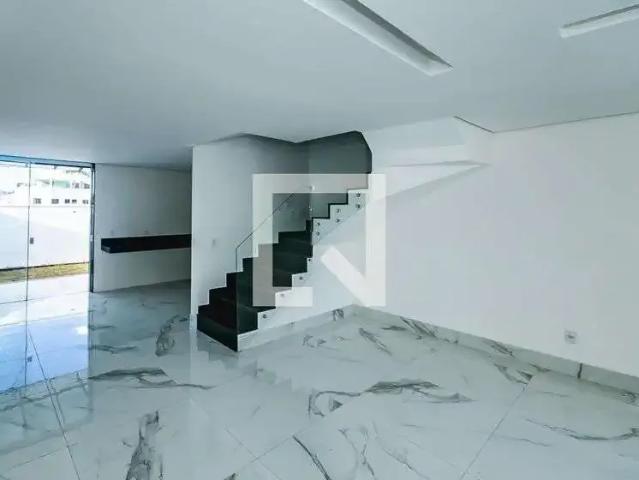 Casa / Sobrado para Venda em Belo Horizonte/MG Santa Mônica 3 Quartos