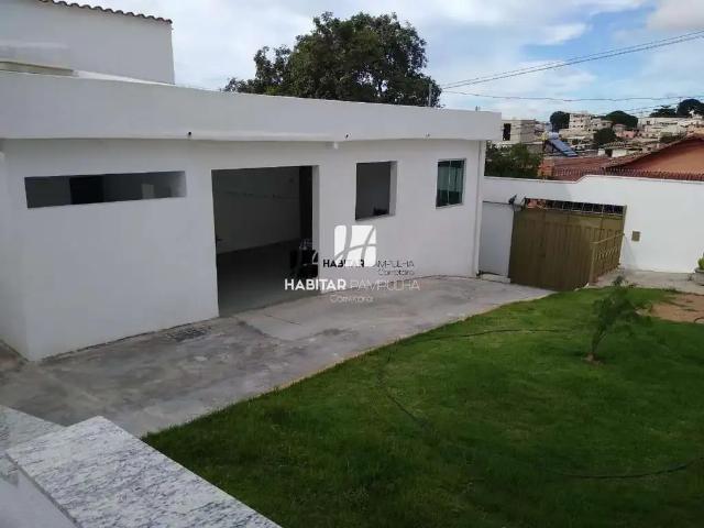Casa / Sobrado para Venda em Belo Horizonte/MG Santa Mônica 3 Quartos