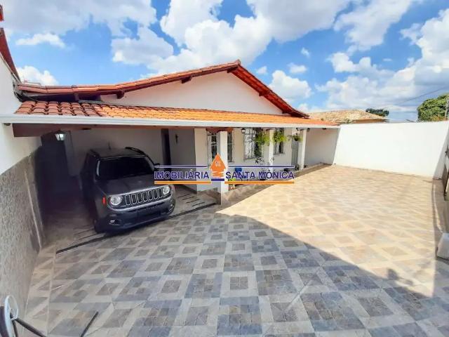 Casa / Sobrado para Venda em Belo Horizonte/MG Santa Mônica 3 Quartos