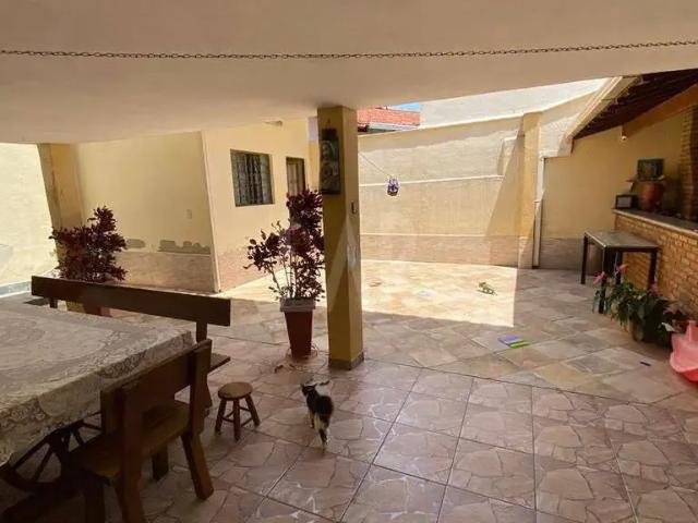 Casa / Sobrado para Venda em Belo Horizonte/MG Santa Mônica 3 Quartos