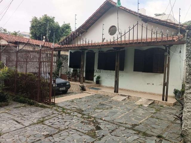 Casa / Sobrado para Venda em Belo Horizonte/MG Santa Mônica 3 Quartos