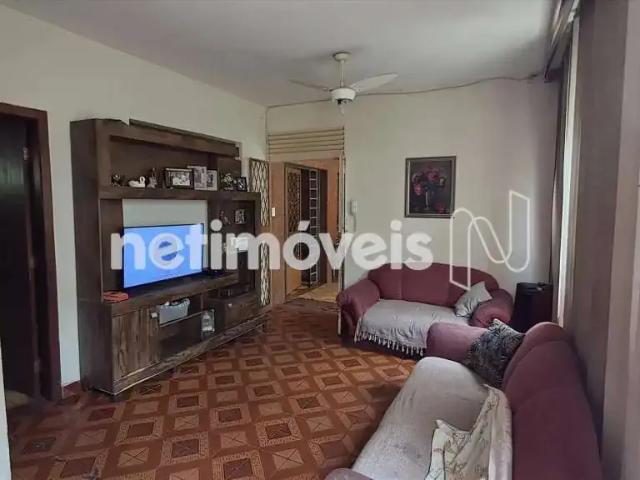 Casa / Sobrado para Venda em Belo Horizonte/MG Santa Mônica 4 Quartos